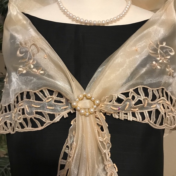 Tops | Beige Embroidered Filipiniana Alampaypanuelo Maria Clara Style ...